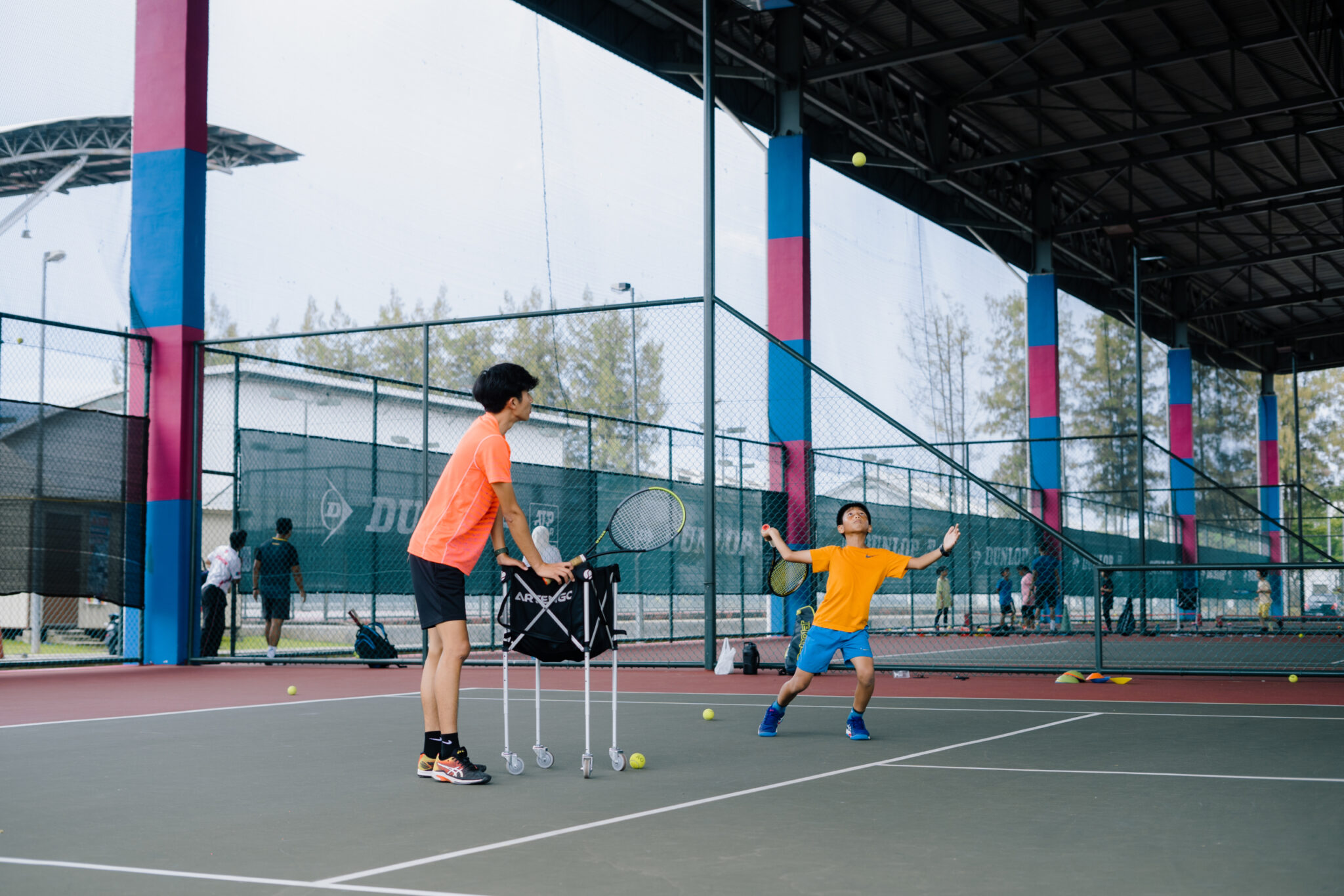 Tennis Indoor – Pusat Kecemerlangan Sukan Johor, Nusa Duta – Stadium Johor